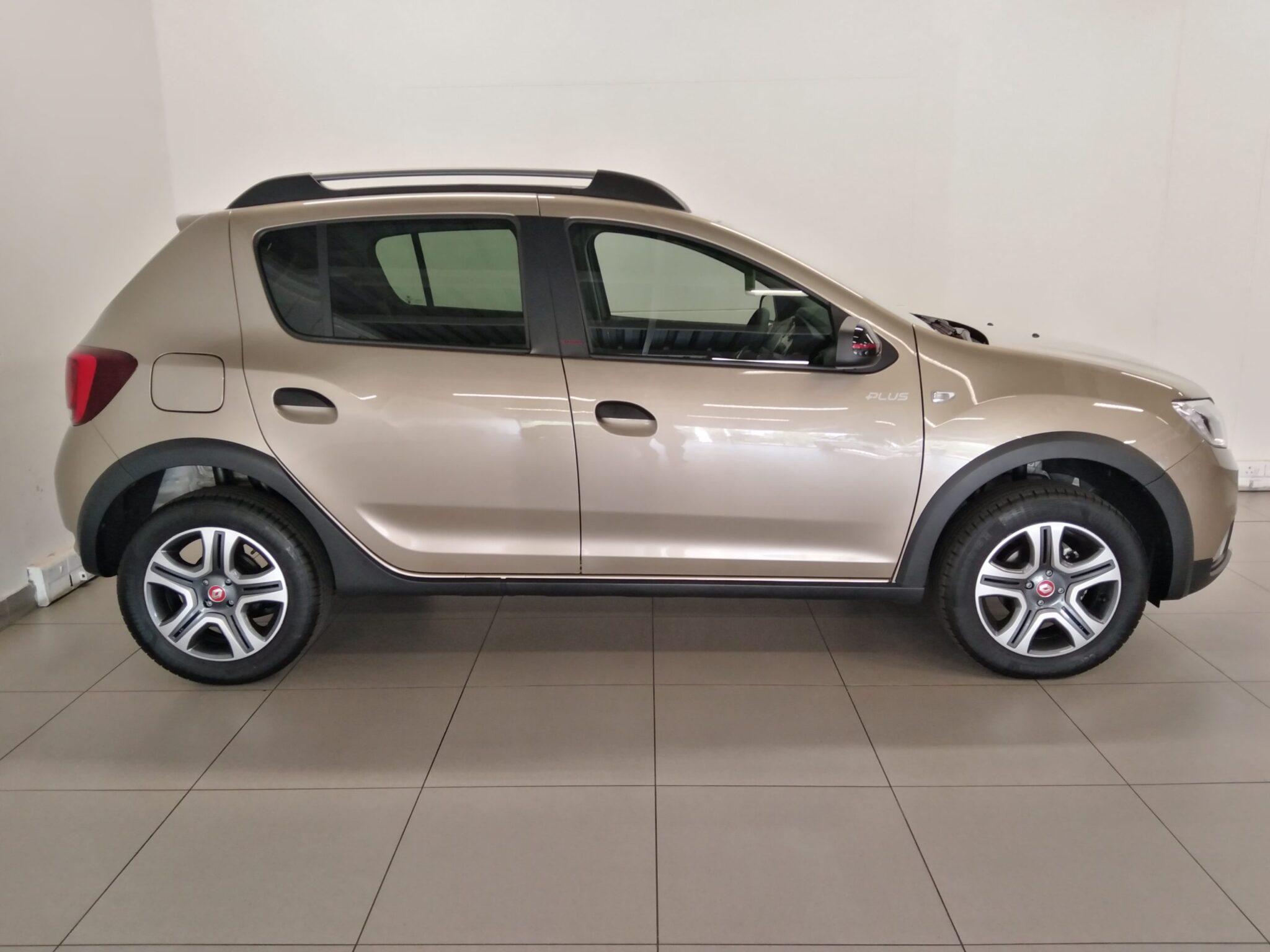 RENAULT SANDERO STEPWAY - CMH Renault Midrand